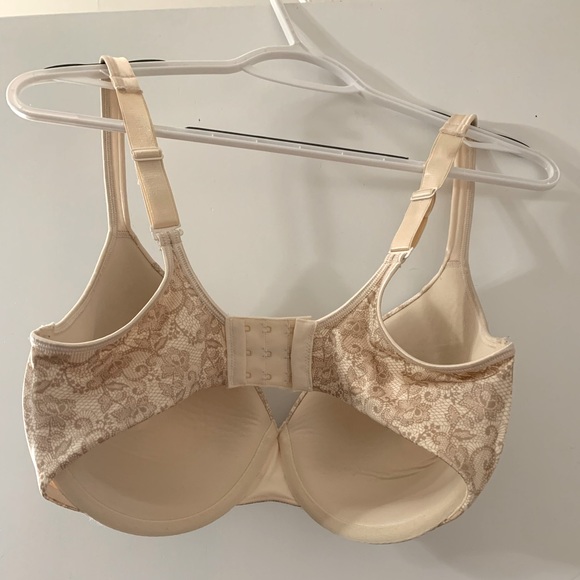 Intimates & Sleepwear | Playtex Underwire Tshirt Bra 36ddd Nude | Poshmark